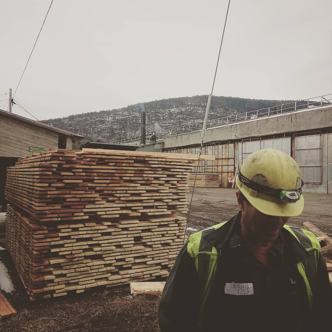 How to Sell Logs to a Sawmill - The Timberland Investor